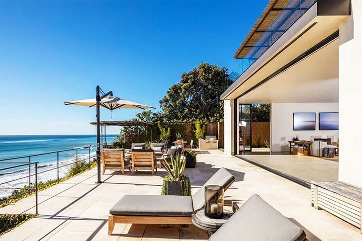 Where does Aaron Rodgers live? A compete tour inside Aaron Rodgers' House