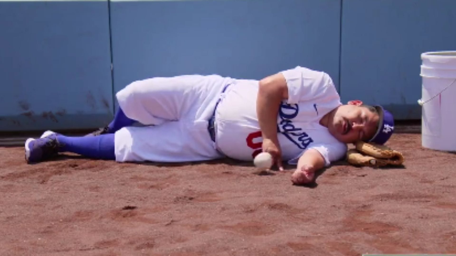 "You have been let go from the ball crew for sleeping on the job" - Los ...