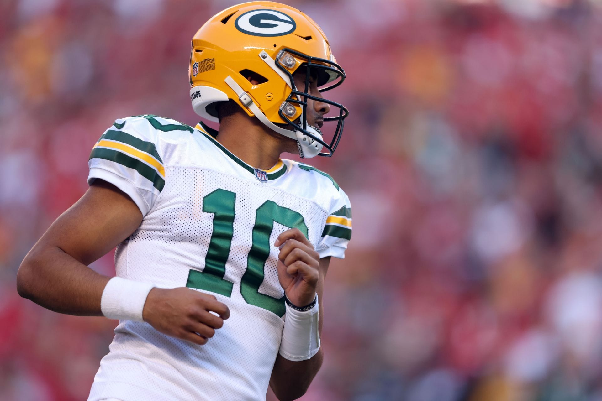 Aaron Rodgers reveals bold new look at Green Bay Packers preseason game