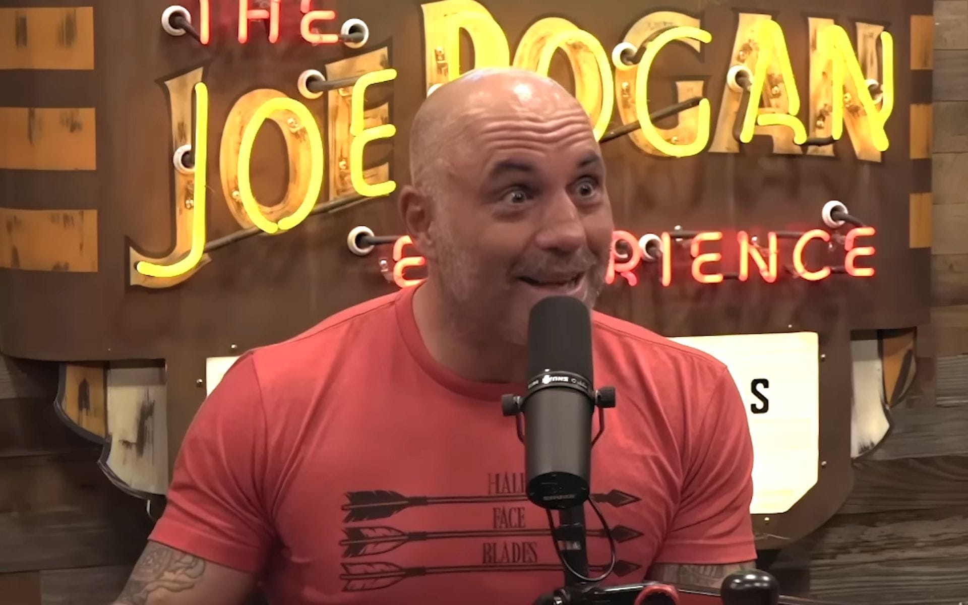 Joe Rogan speculates UFO being "government drone"