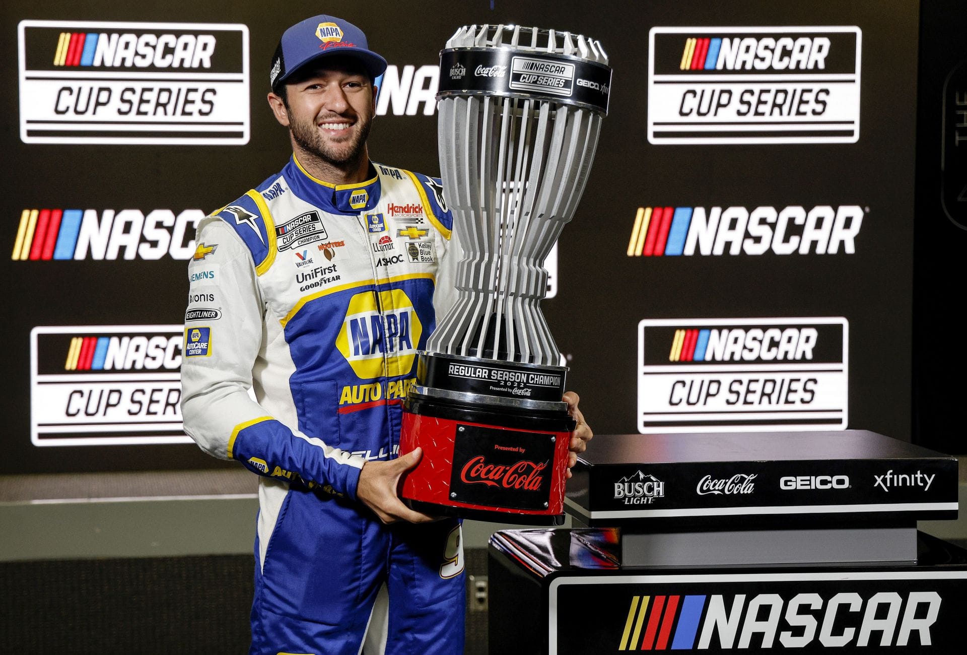Does NAPA sponsor Chase Elliott in 2022?