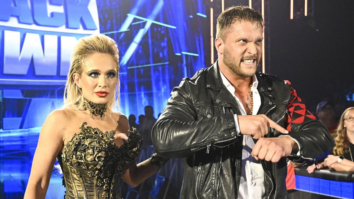 Are Wwe Duo Scarlett And Karrion Kross Married