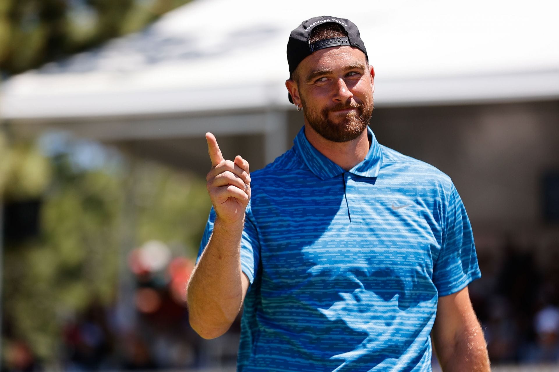 Travis Kelce's ex-GF makes a comment on Chiefs tight end