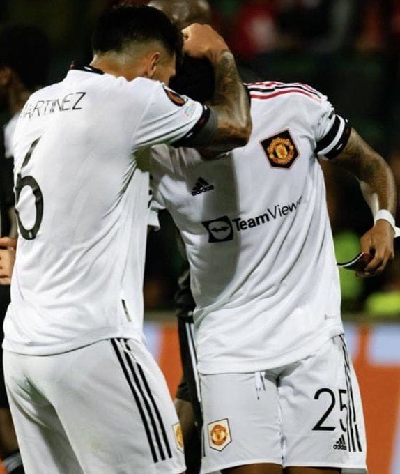 "It makes me feel very proud" - Manchester United star loving chants ...
