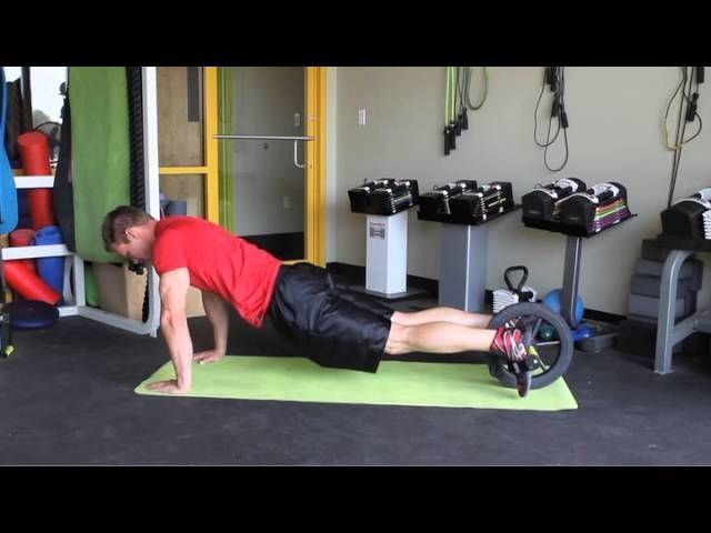 6 Effective Ab Wheel Rollout Exercises for Men to Strengthen Core