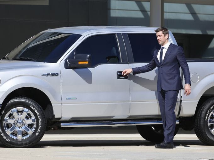 Aaron Rodgers Net Worth in 2023, Salary & Endorsements, Investments ...