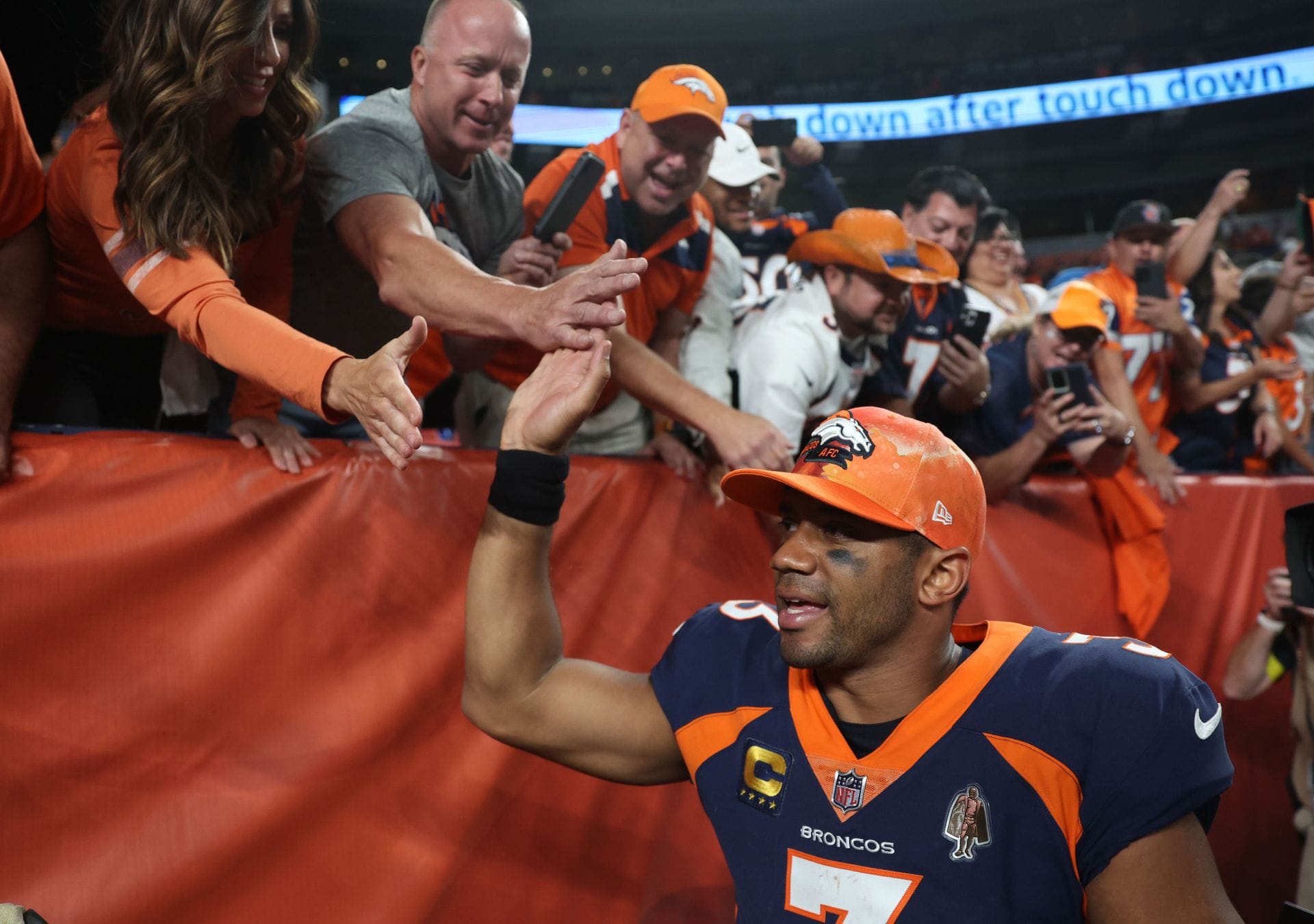 Russell Wilson isn't off to a good start with the Denver Broncos and it ...