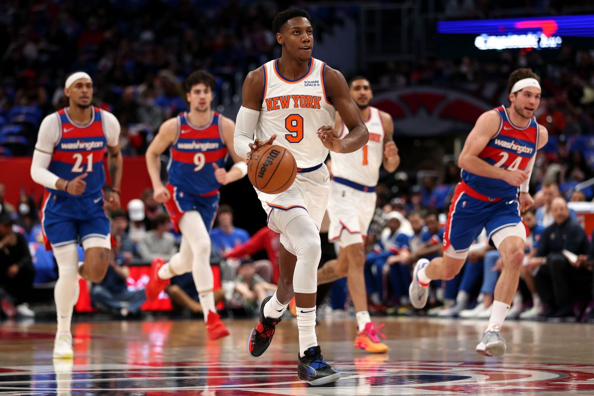 Video: "Yo Bron, I appreciate that, you saved my life that day ...