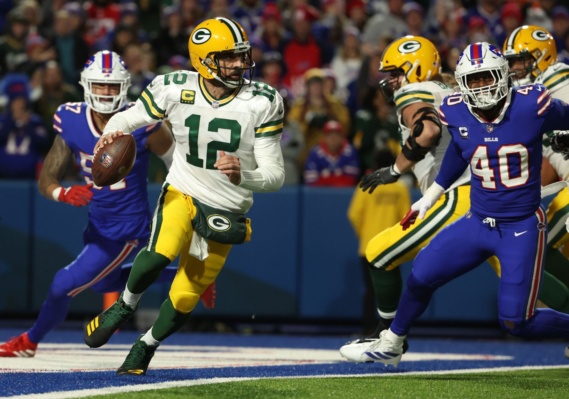 “Why’s he on the sideline laughing?” – NFL fans rip Aaron Rodgers’ behavior during loss vs Bills