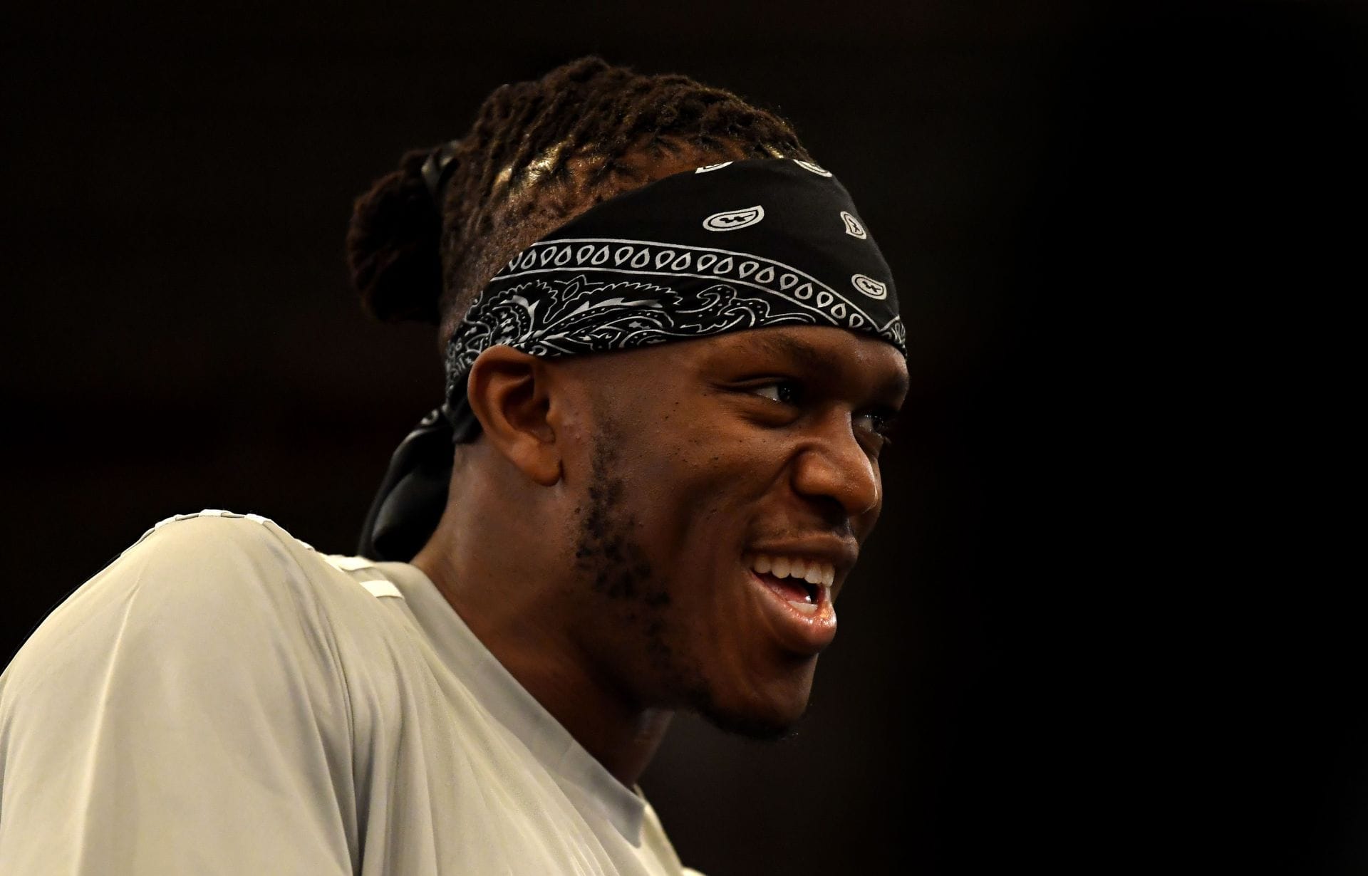 KSI reacts to Dream's face reveal on FaceTiime