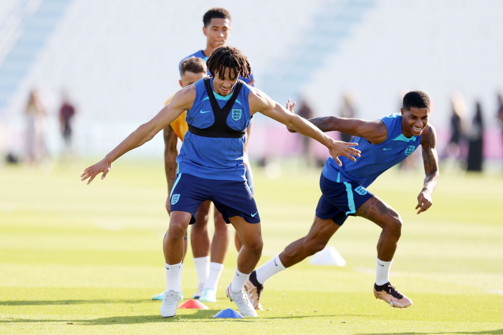 Cafu makes incredible Roberto Carlos comparison to question why Trent ...