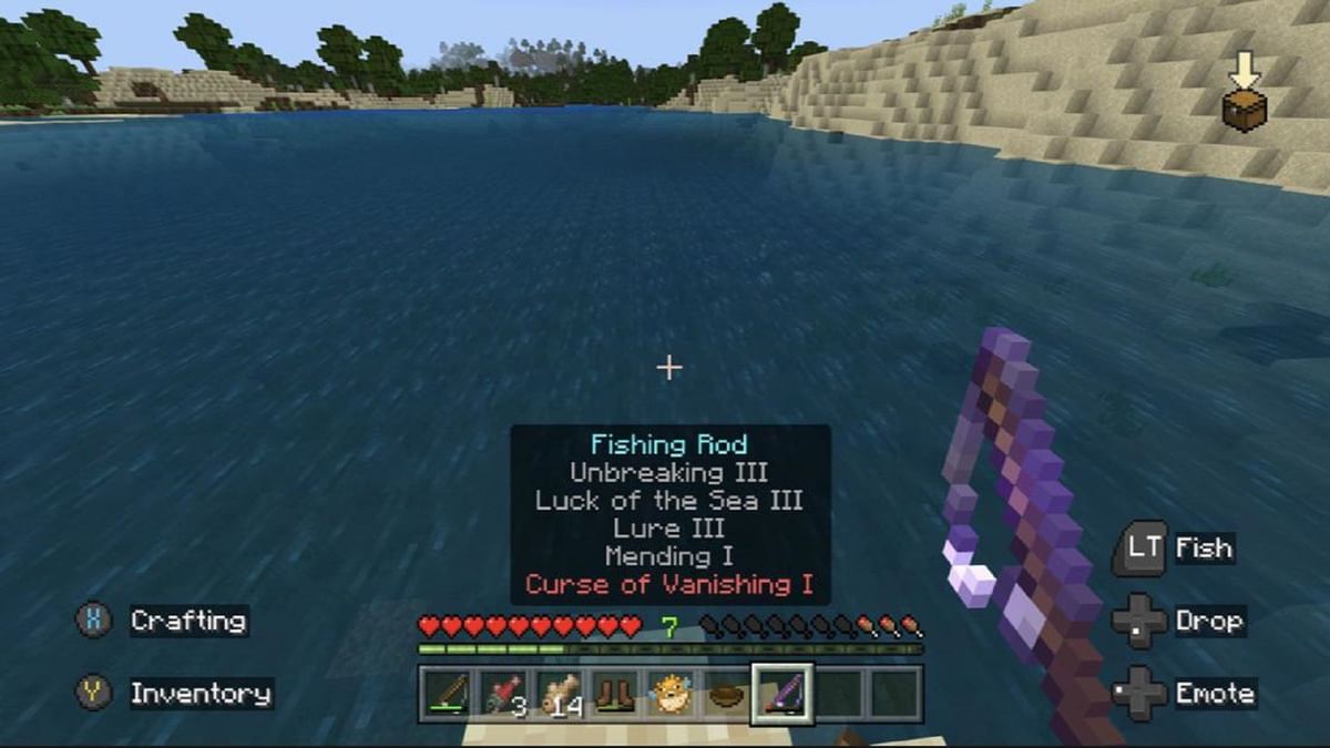 Minecraft player gets unbelievable enchanted fishing rod while fishing