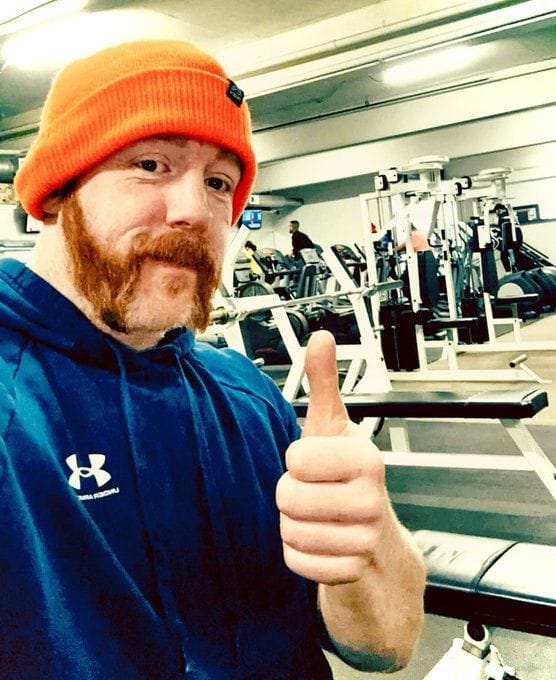 Multiple WWE Superstars come together to spread holiday joy and wish ...