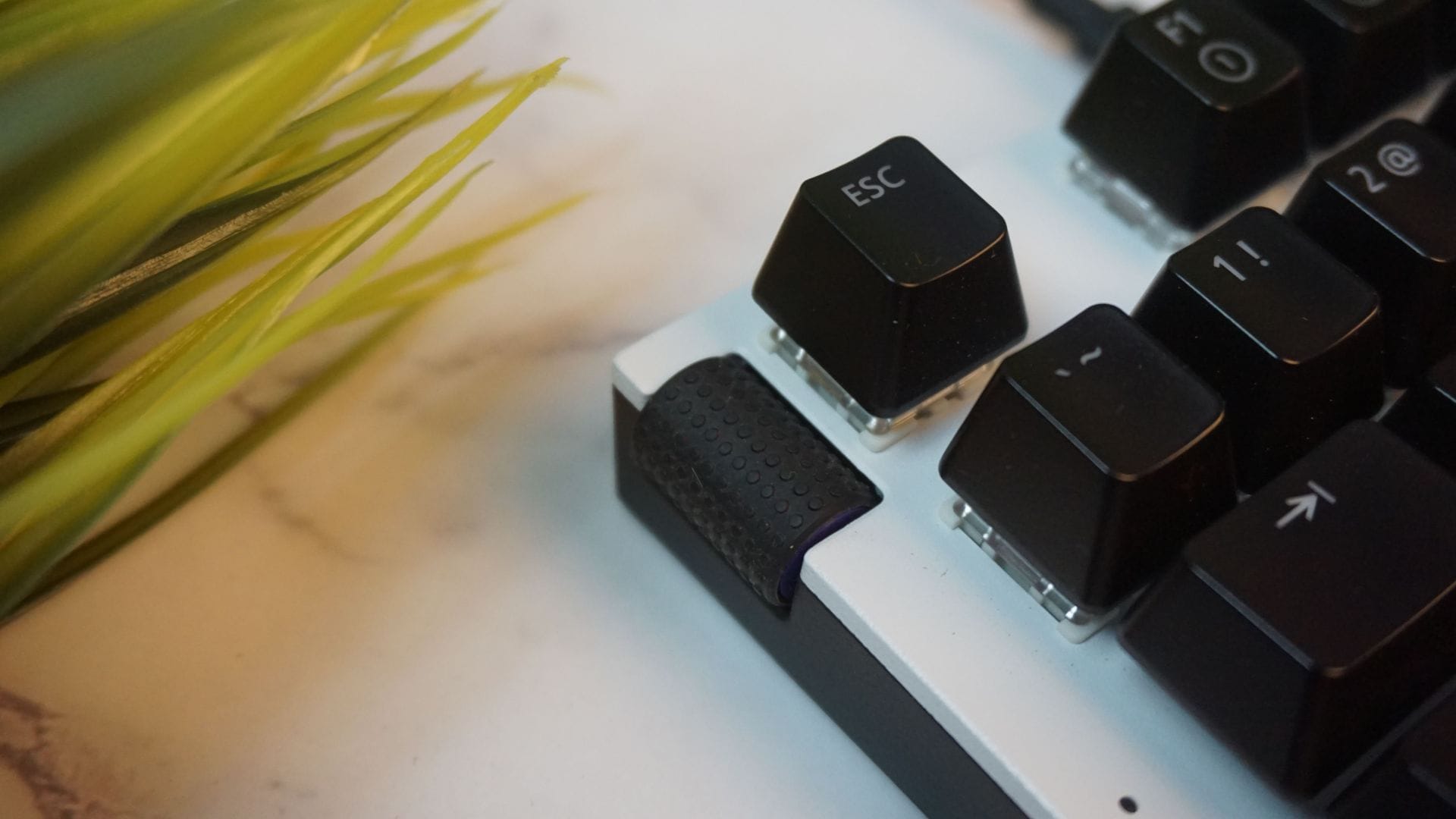 NZXT Function mechanical gaming keyboard review: A half-hearted try