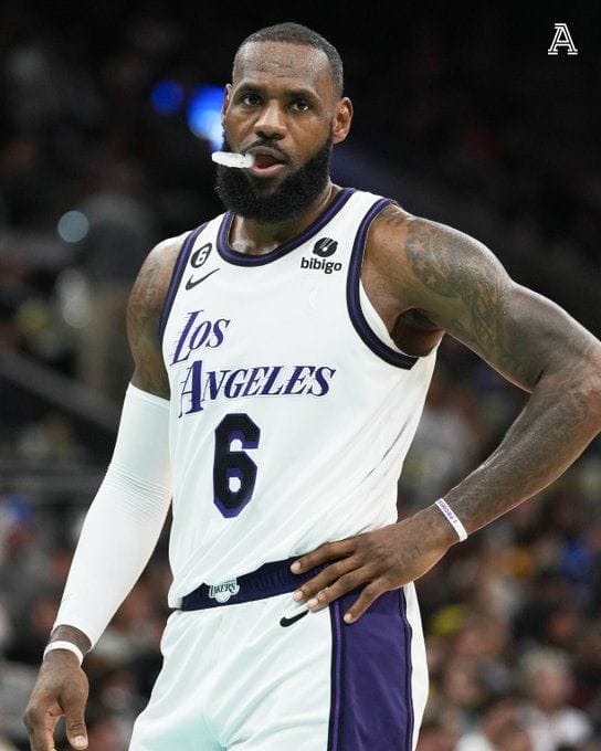 LeBron James passes Magic Johnson to place 6th on NBA all-time assists ...