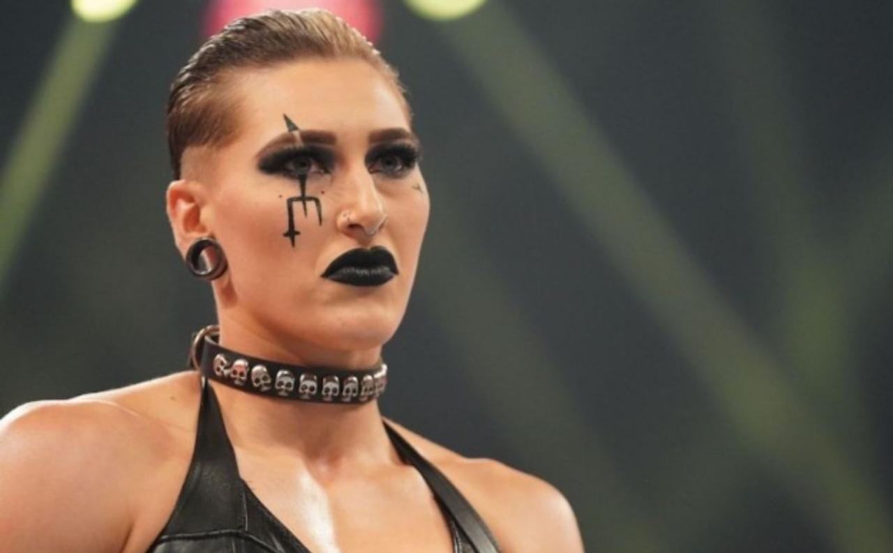 "Rhea is the best option"- Wrestling fans debate on the possibility of ...