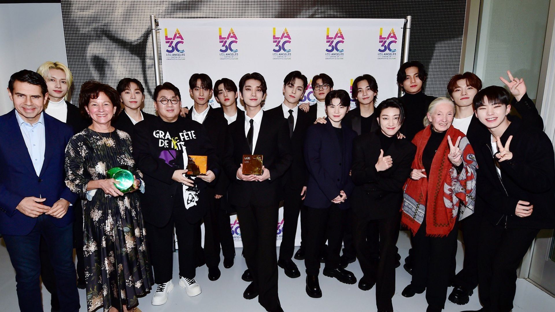 SEVENTEEN performs at LA3C; Receives Building K-ulture Bridges: Culture Ambassador Award