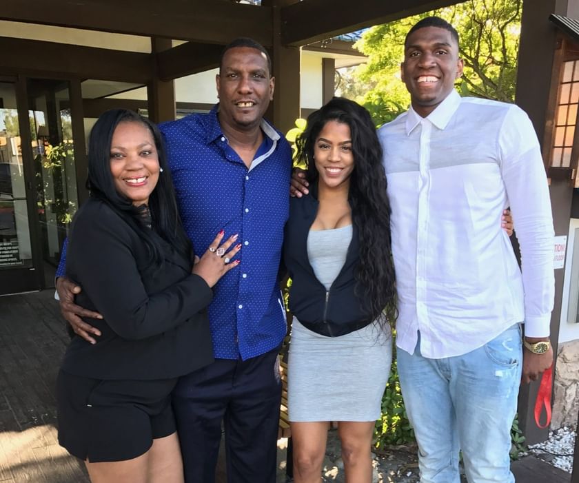 Who is Kevon Looney’s girlfriend, Mariah Simone? Looking at their ...