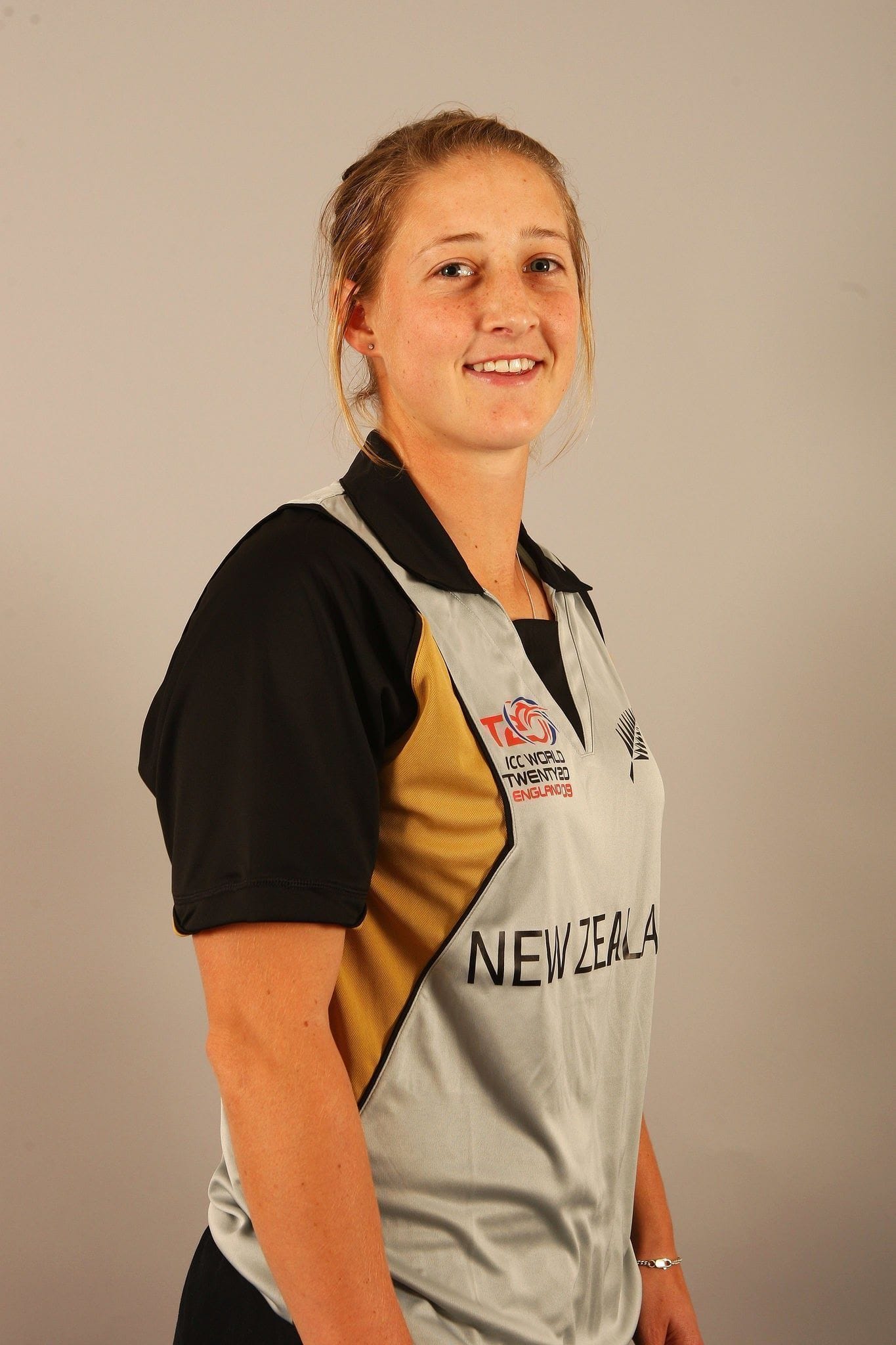 Royal Challengers Bangalore Women 2023 - Latest News, Players List ...