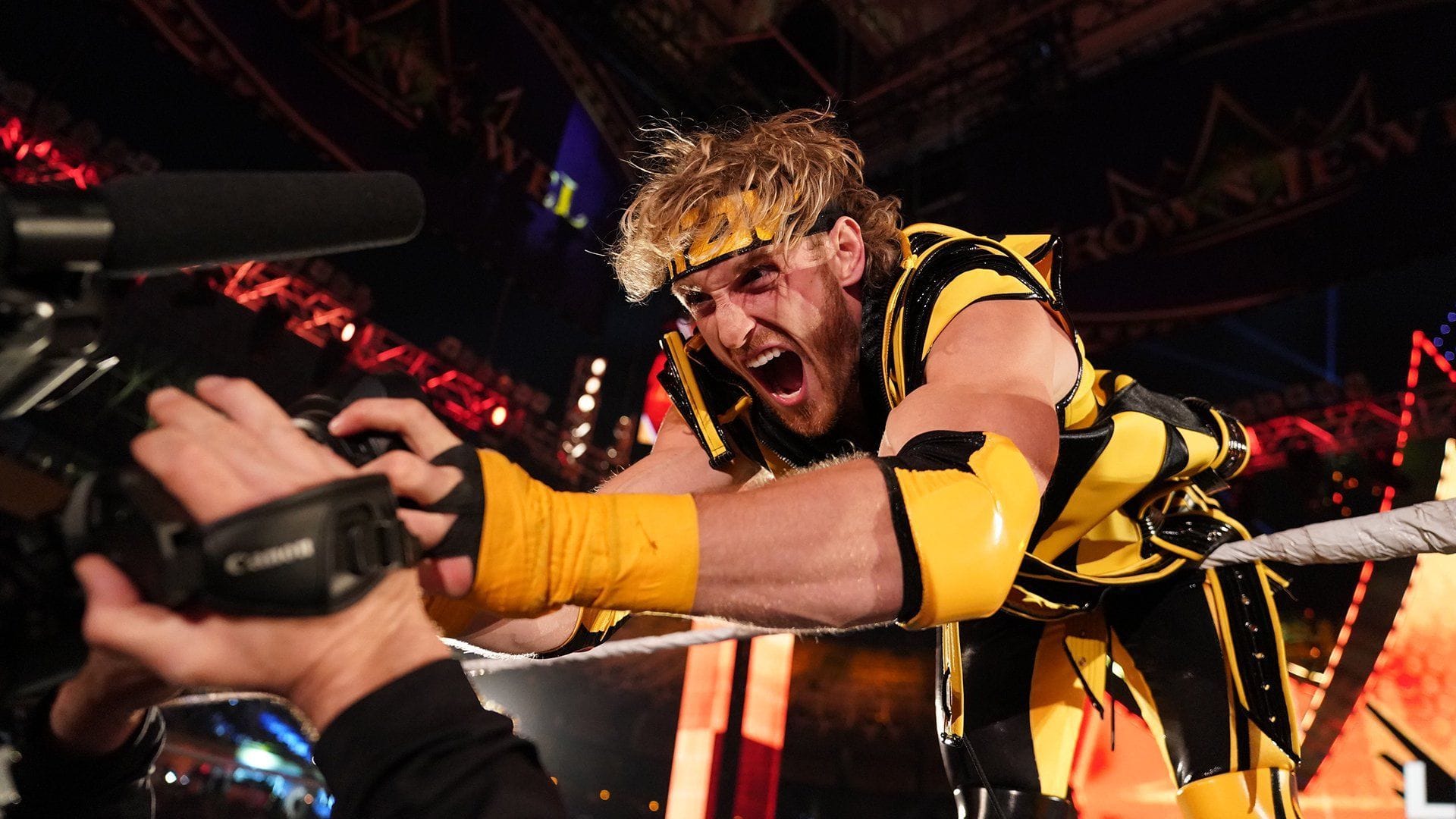 Major WrestleMania match announcement, accepting title open challenge ...