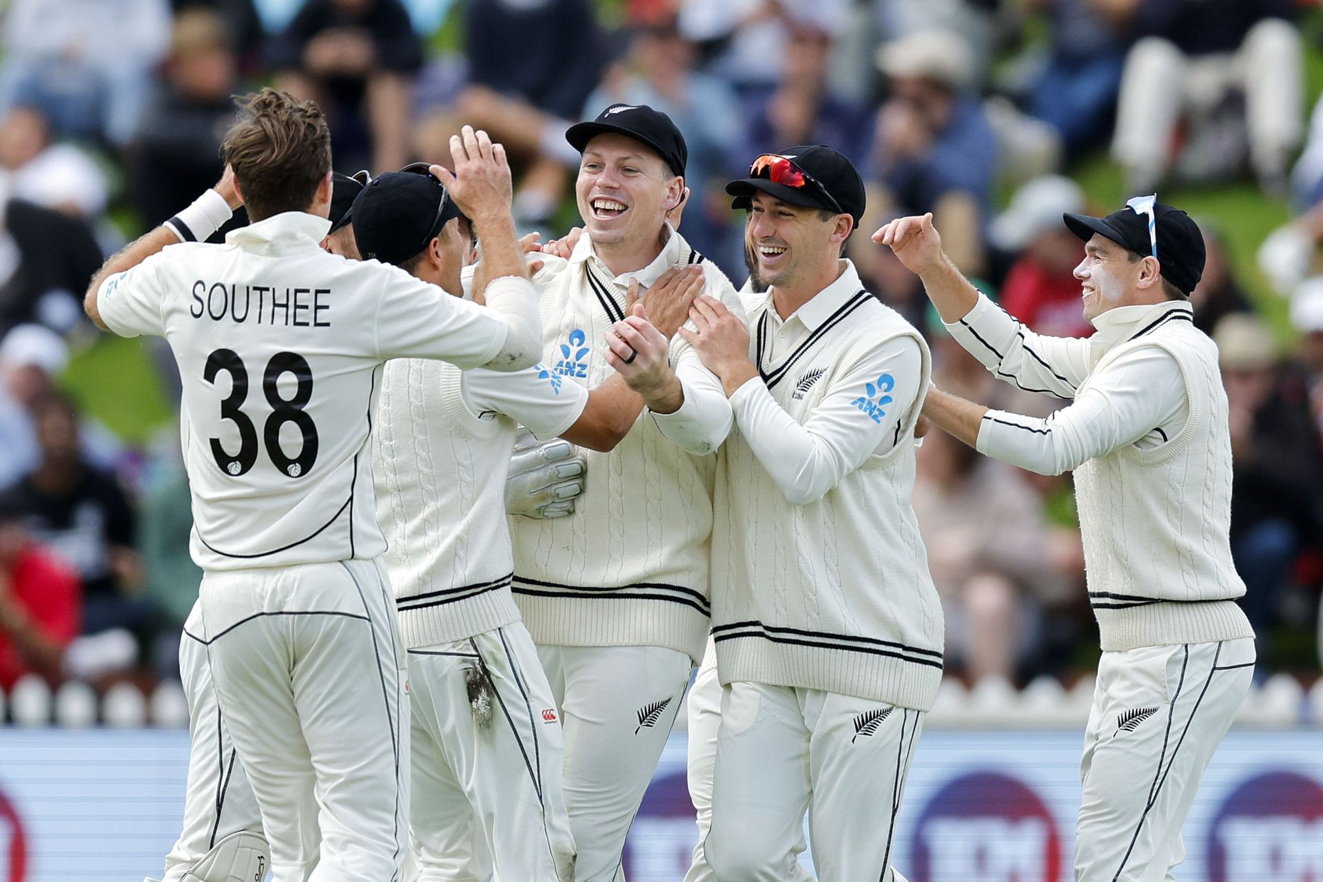 Tim Southee becomes first New Zealand bowler to claim 700 international wickets