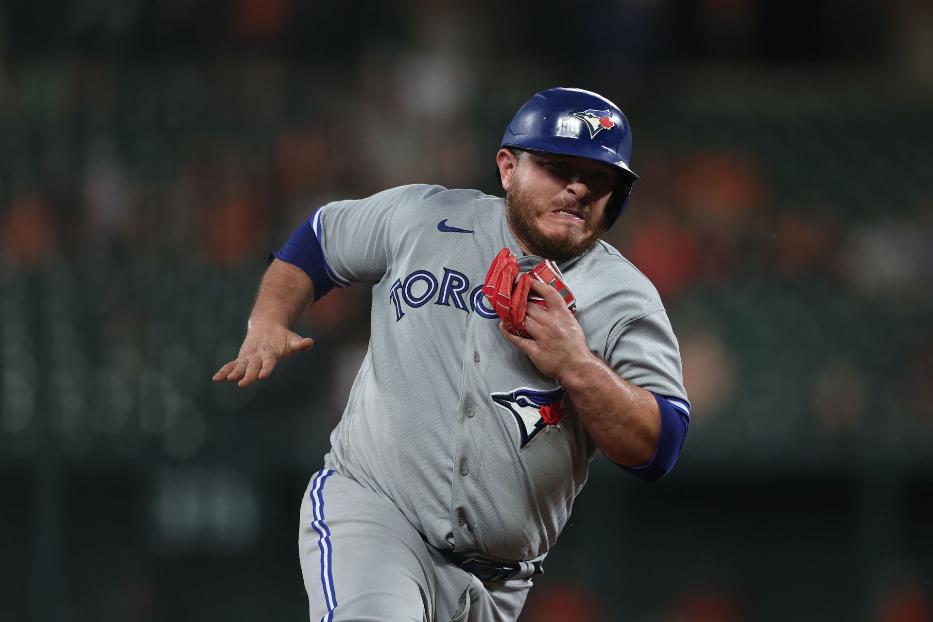 Toronto Blue Jays fans concerned as catcher Alejandro Kirk continues to ...