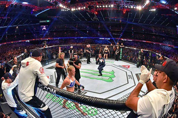 5 biggest crowds in UFC history