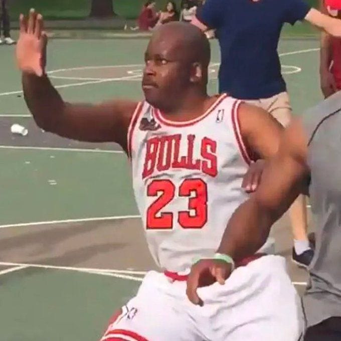 "New Michael Jordan memes just dropped!" - Viral footage of a "broken ...