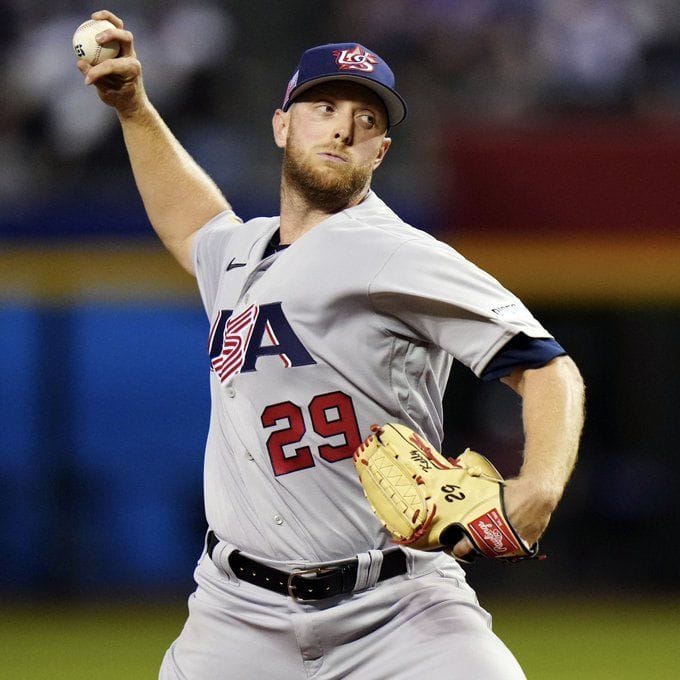 What is Merrill Kelly's MLB record? Looking at journeyman pitcher's ...