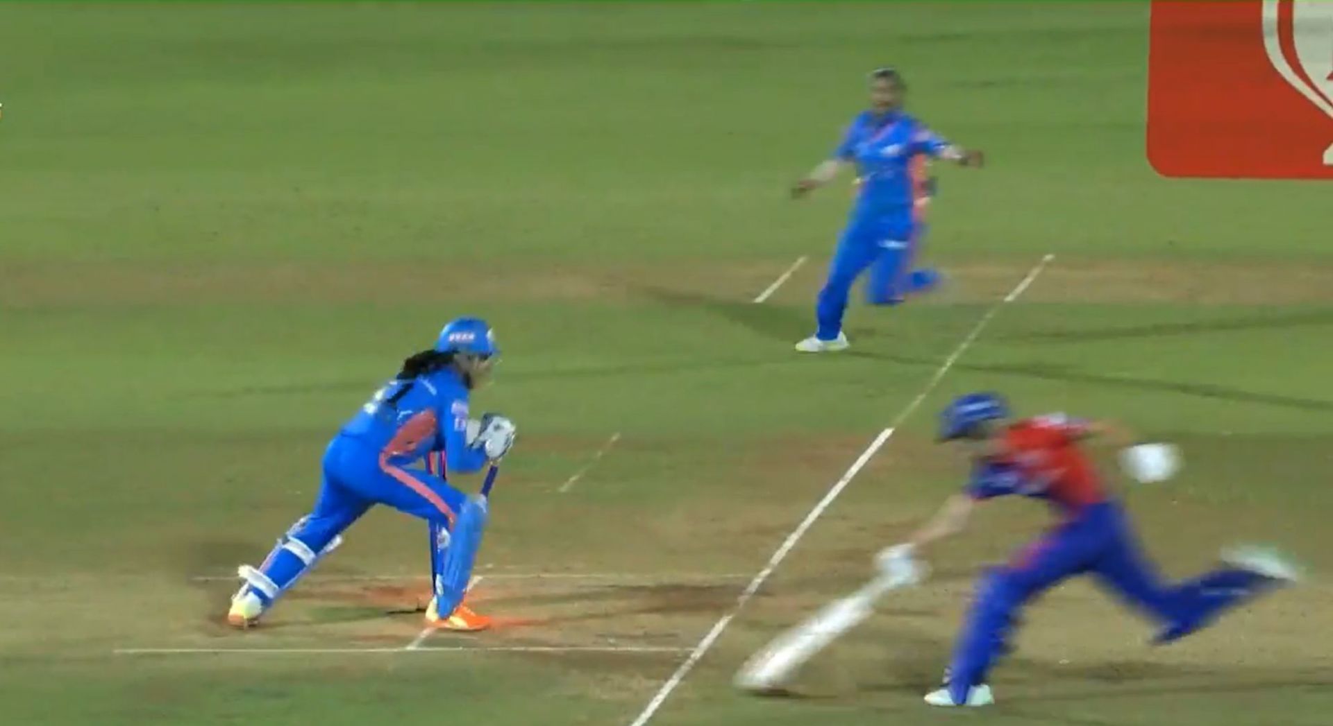 Watch: Amonjot Kaur on-field brilliance helps MI gets rid off dangerous-looking Meg Lanning in ...
