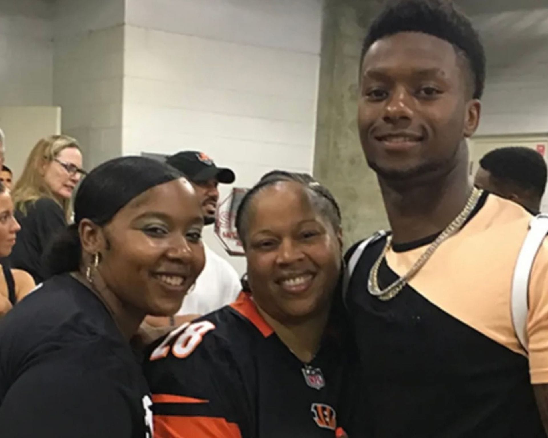 Who is Lamonte Brewer? Joe Mixon’s sister’s boyfriend charged with ...