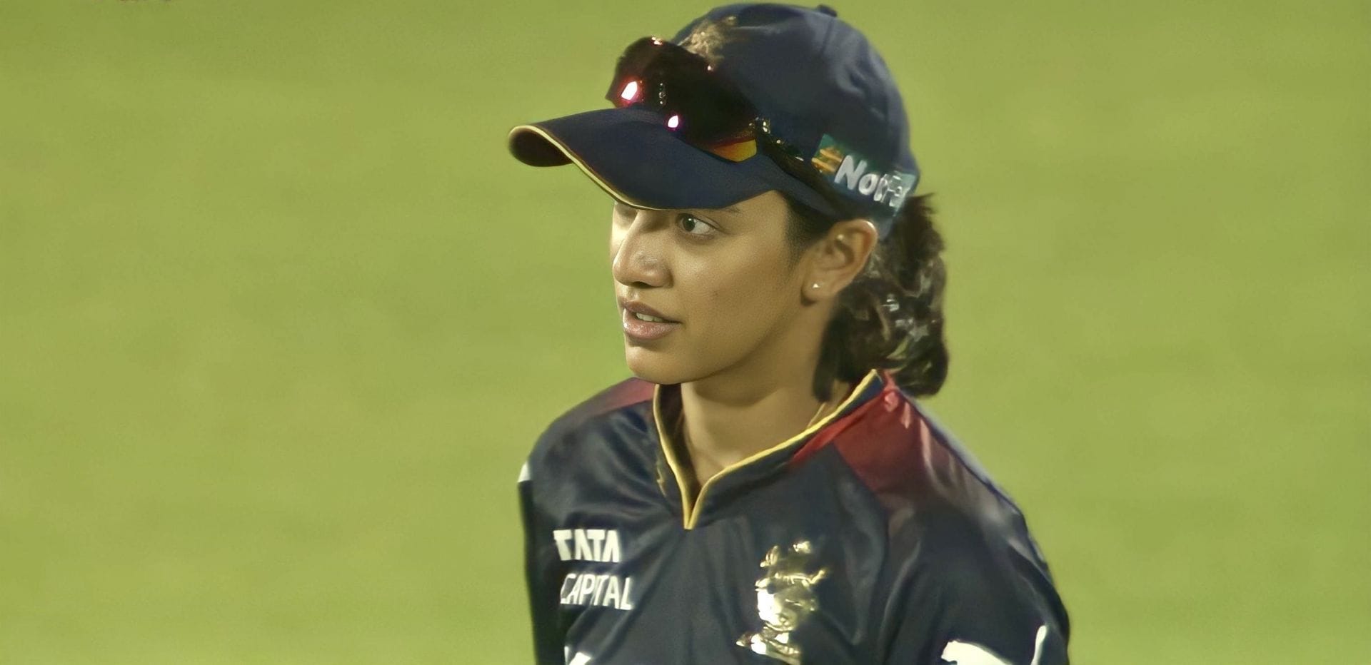 "I'd like to pick her brain"- RCB star Dane van Niekerk heaps praise on captain Smriti Mandhana