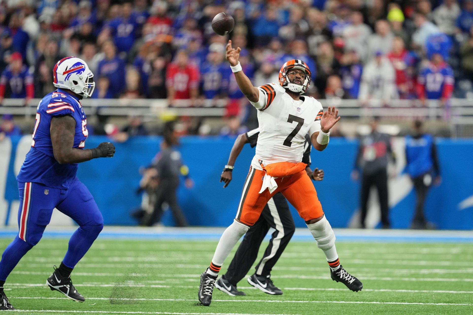 Jacoby Brissett contract: How much will the former Browns QB earn with ...