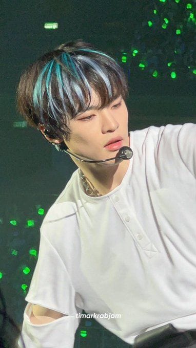 "GET WELL SOON CHENLE" trends on Twitter as NCT Chenle opens up about ...