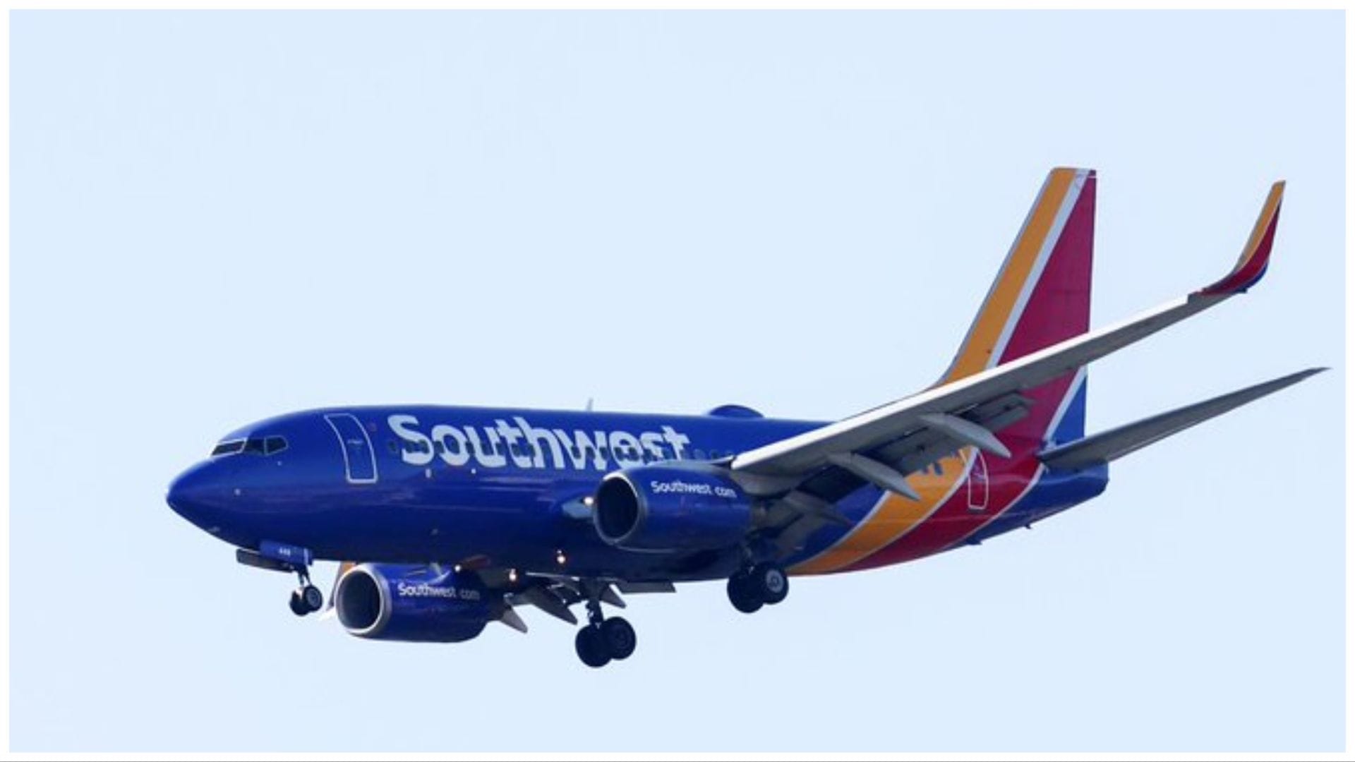 WATCH: Viral video shows wild brawl breaking out in Southwest Airlines ...