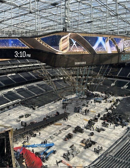 [PHOTO] First look at Hell in a Cell structure inside SoFi Stadium ...