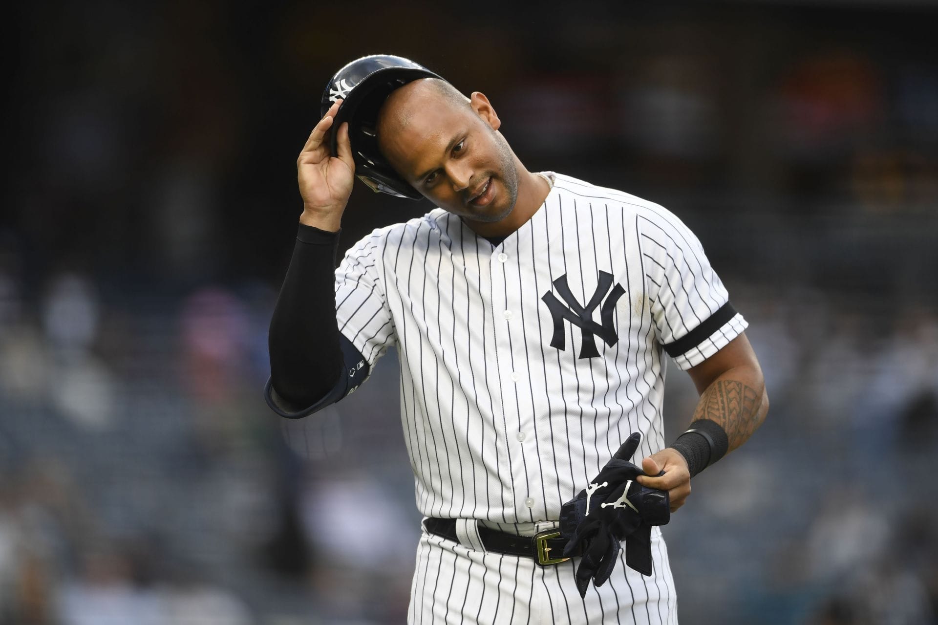 New York Yankees fans decry Josh Donaldson and Aaron Hicks in critical ...