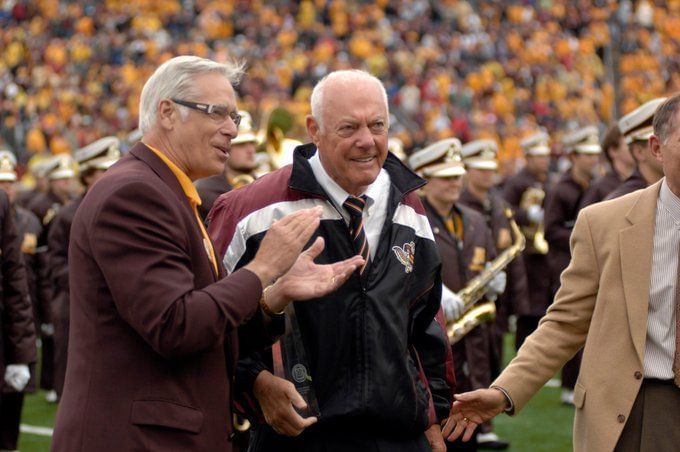 Who was Bud Grant? Exploring NFL coach’s relation with NBA