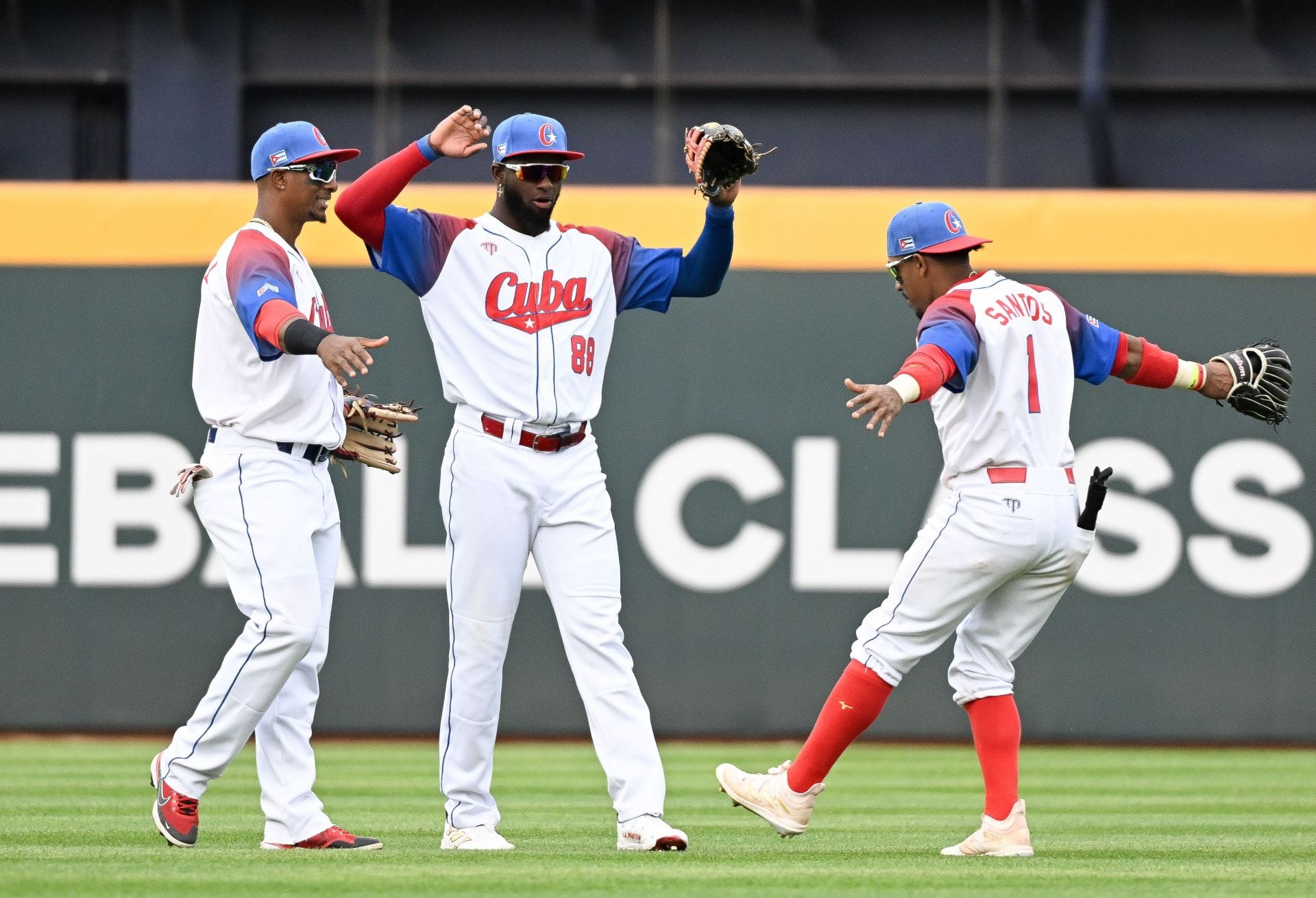 Cuban baseball fan concerned about fan clashes during USA and Cuba WBC ...