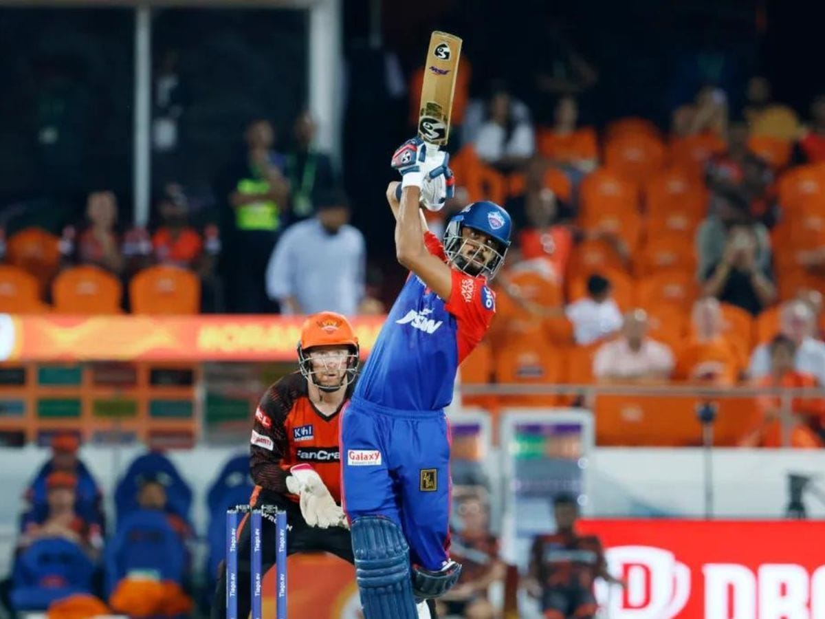 "Had ordered a coffee and left that glass like that only" - Axar Patel ...