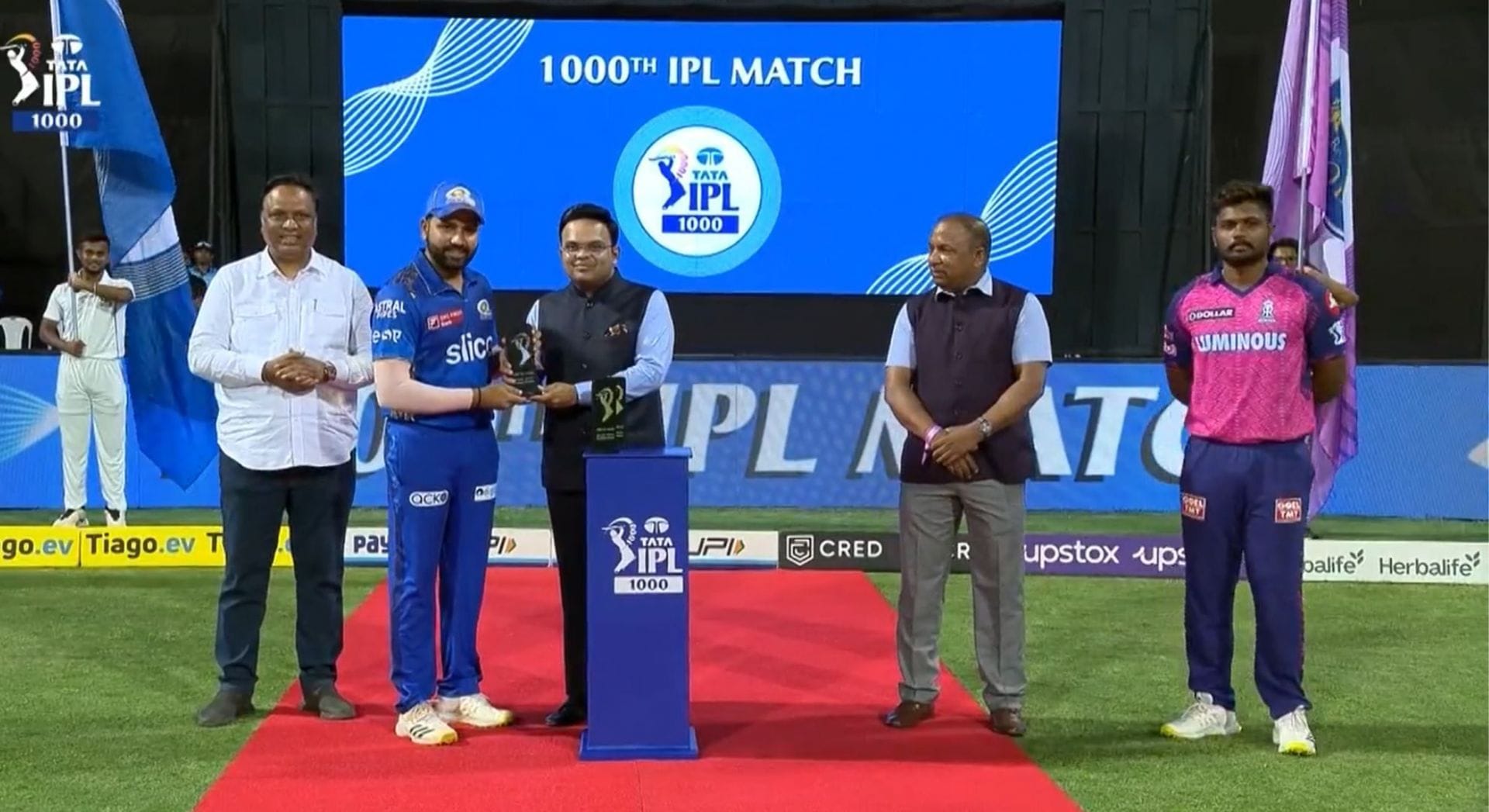 [Watch] Rohit Sharma and Sanju Samson receive special mementos from ...