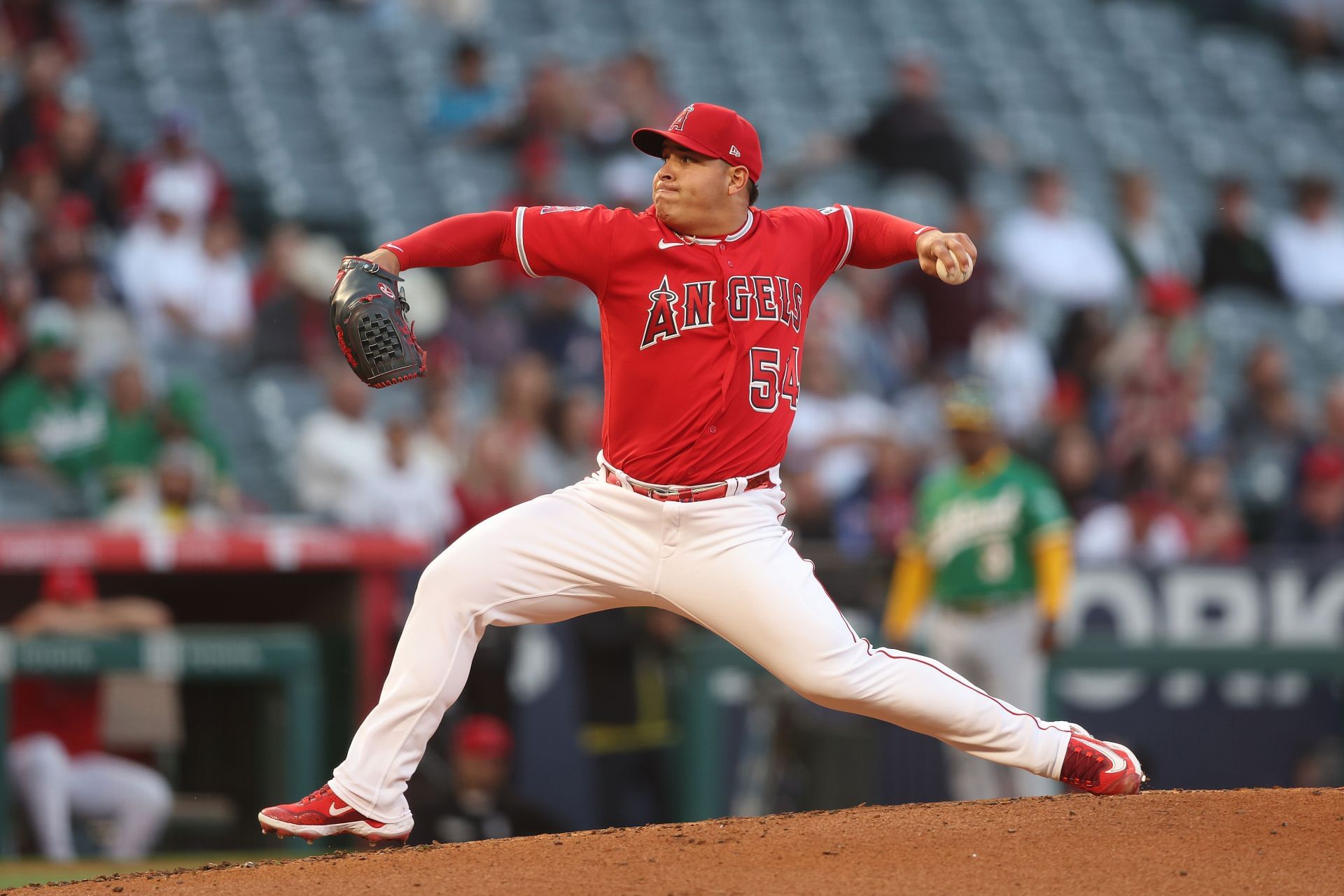 Los Angeles Angels fans outraged as starting pitcher Jose Suarez ...