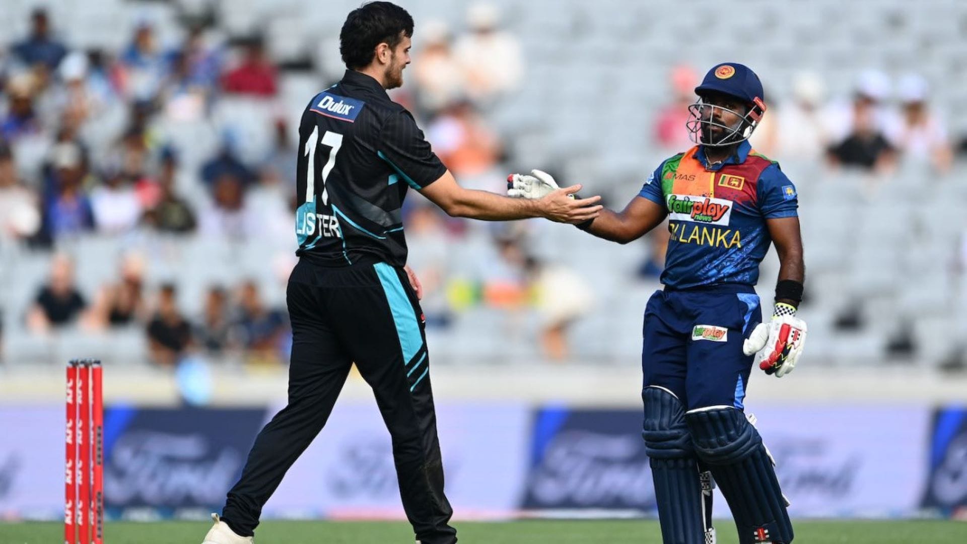 New Zealand's Kim Cotton becomes the first female on-field umpire in a ...