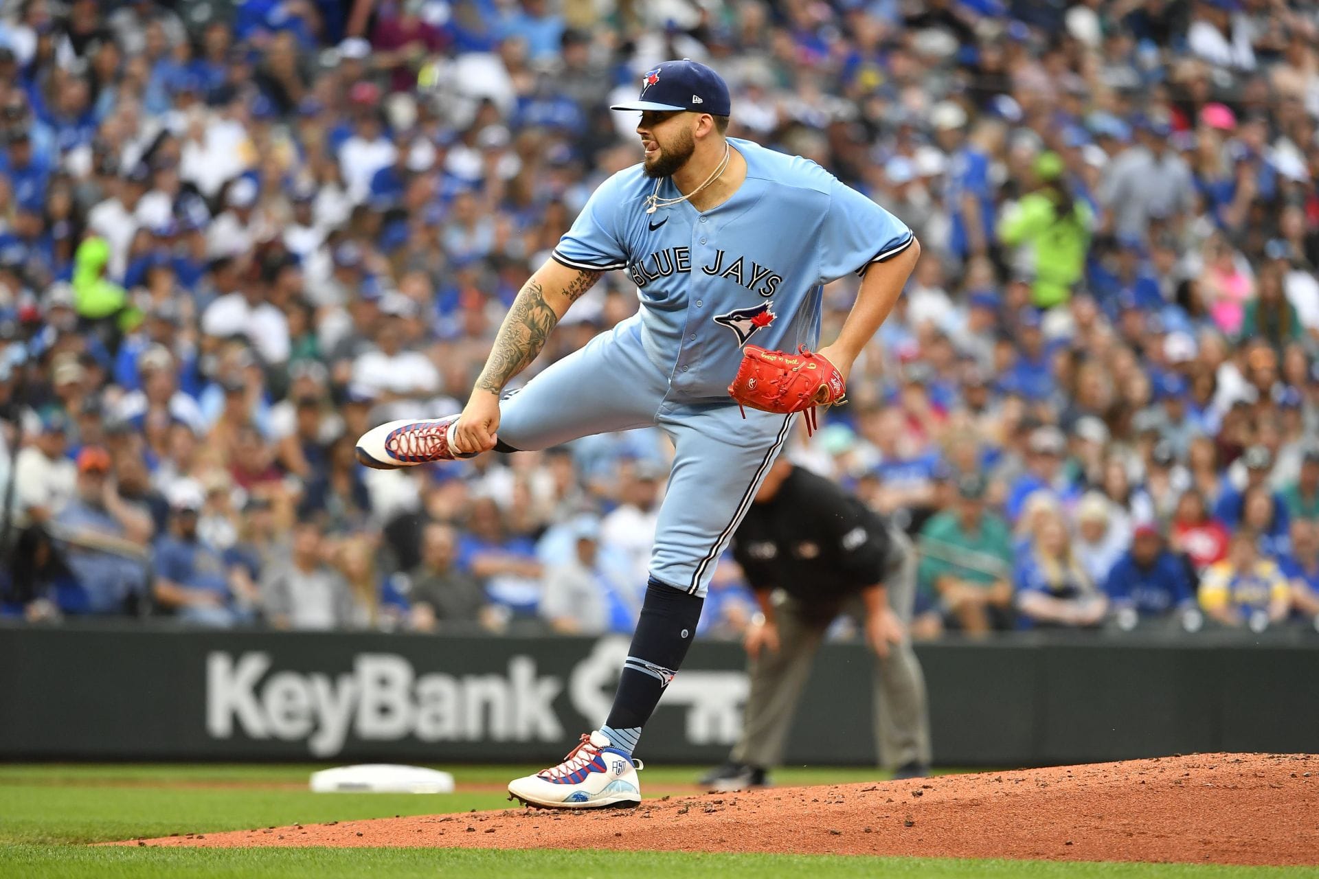 Toronto Blue Jays ace Alek Manoah brushes off Alex Verdugo's latest ...