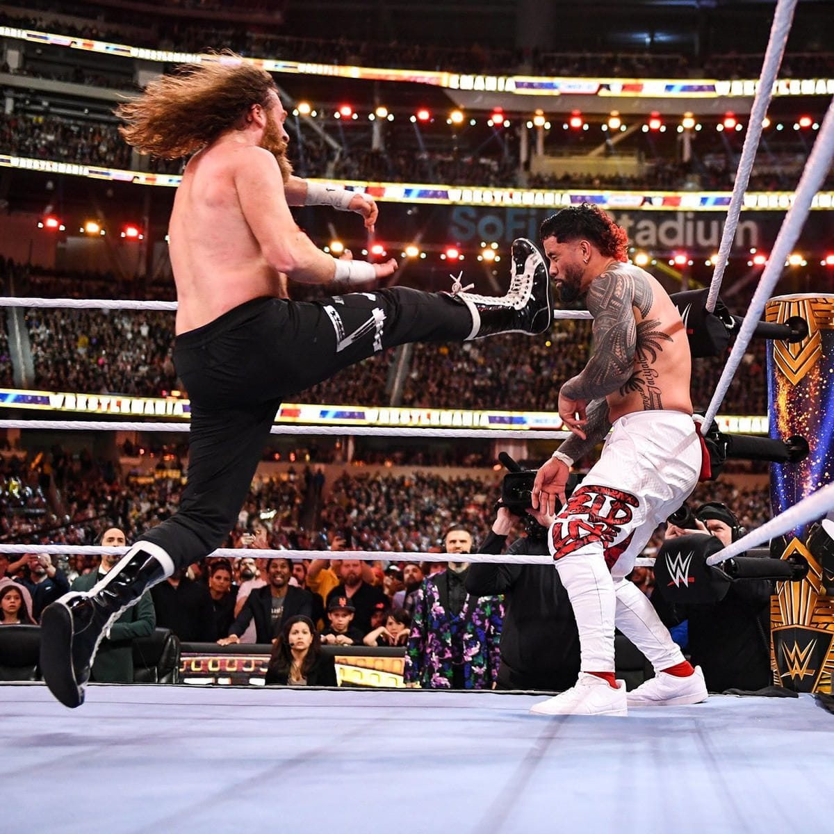 5 Surprising moments from WWE WrestleMania 39 Night One