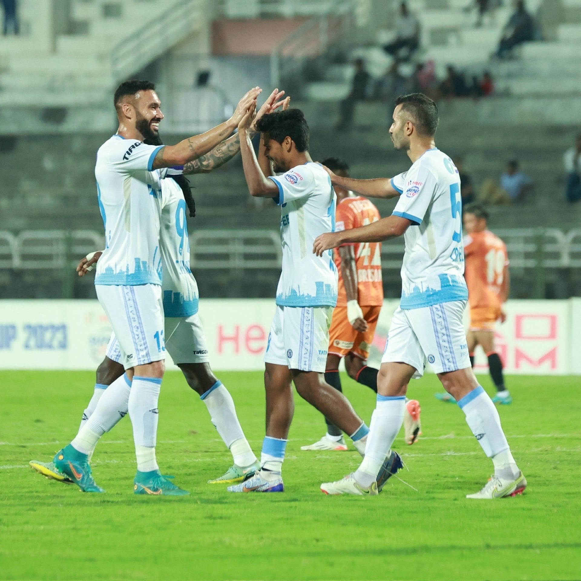 FC Goa vs Jamshedpur FC: Red Miners emerge victorious in an eight-goal ...