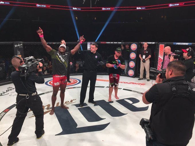 Bobby Lashley and Brock Lesnar: Bobby Lashley MMA: Comparing 'The ...