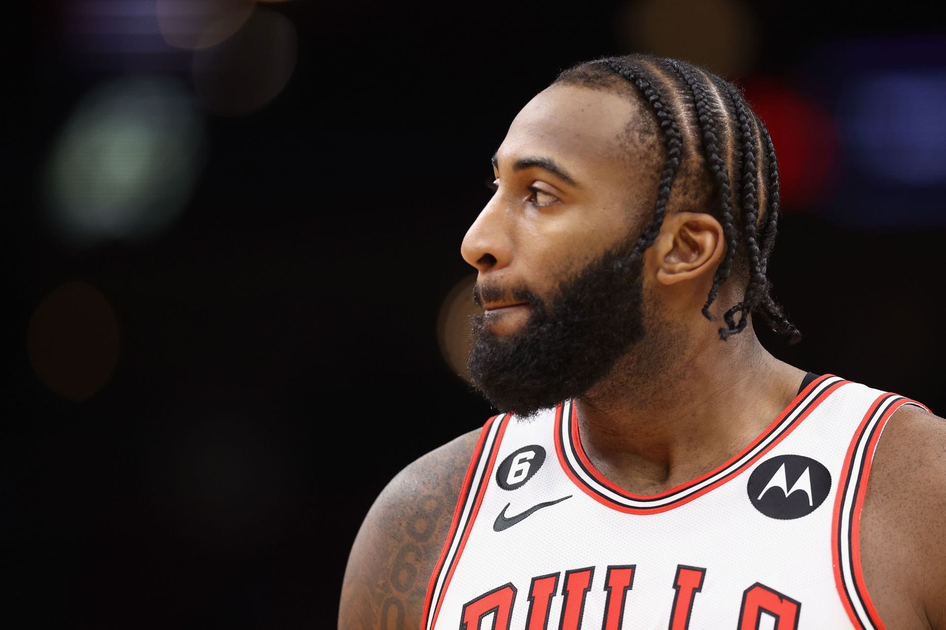 Veteran NBA center opens up on mental health struggles – “Felt myself ...