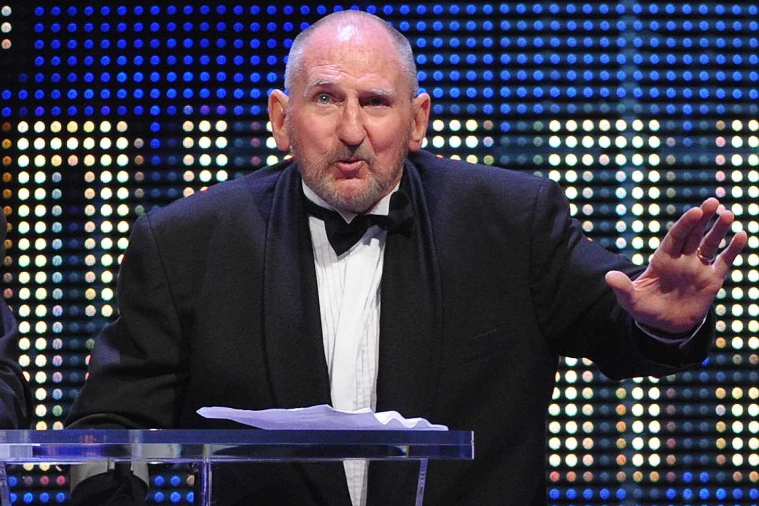 "That's just devastating" - WWE Hall of Famer comments on Bushwhacker ...