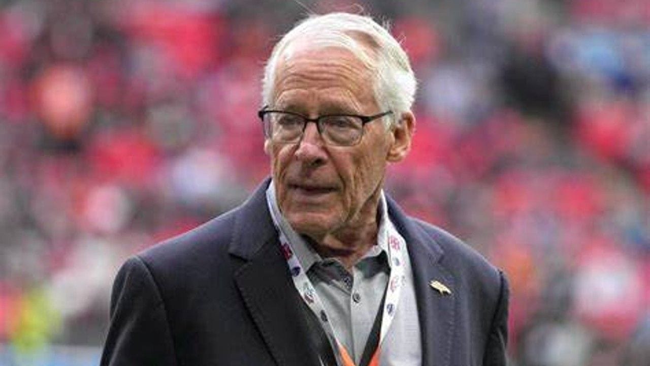 Where does Broncos owner Rob Walton rank among richest sports owners in ...